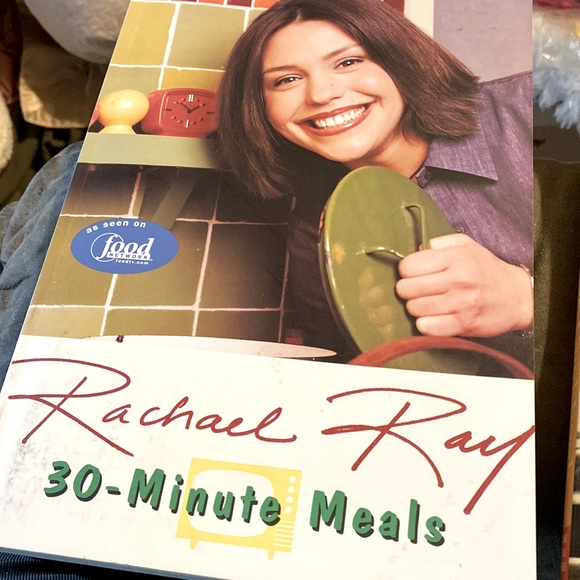 Rachael Ray | Kitchen | Rachael Ray 3 Minute Meals Cookbook Copy Write ...